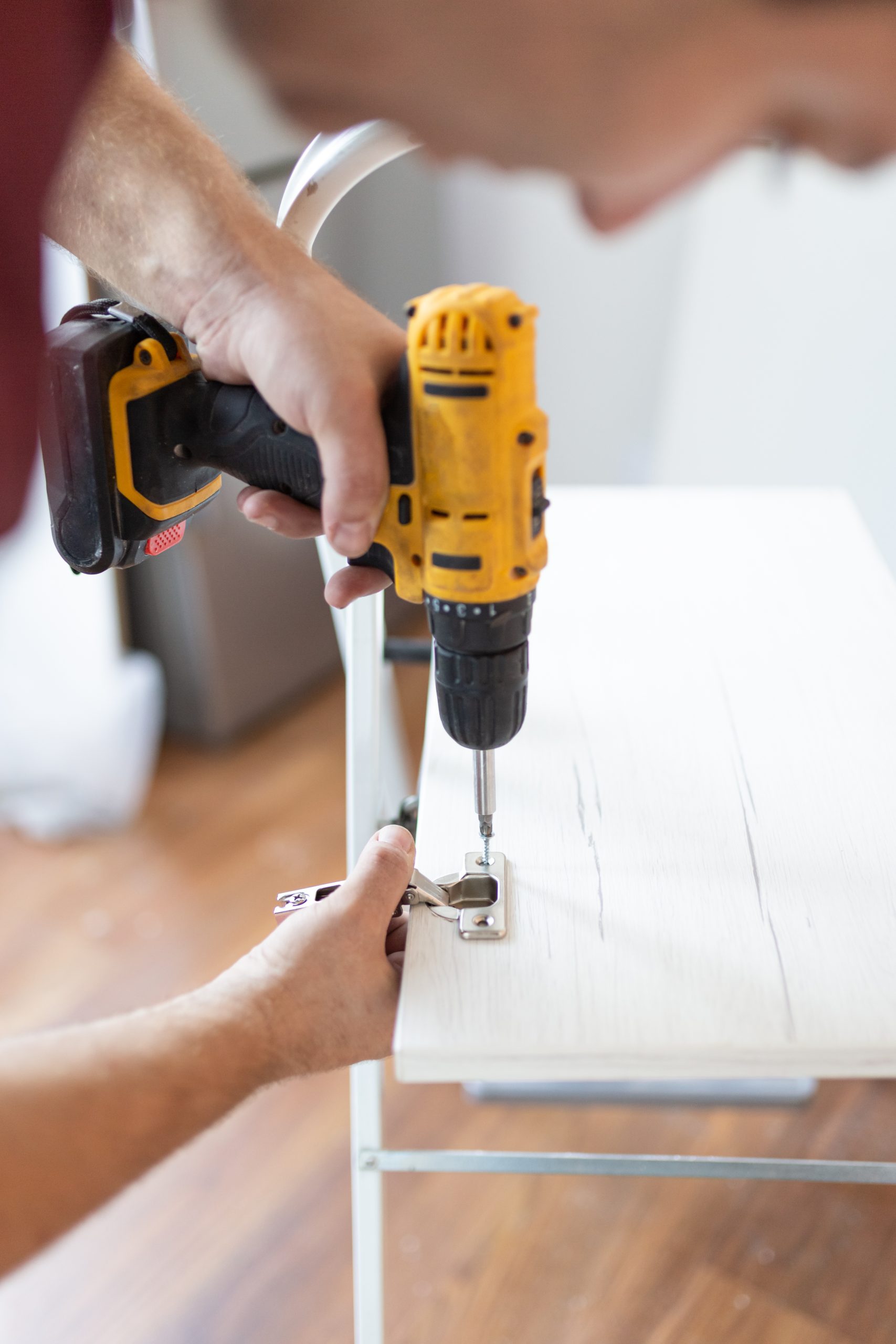 Kitchen Cabinet Hinges: Types, Styles, and Selection Guide - Fast ...