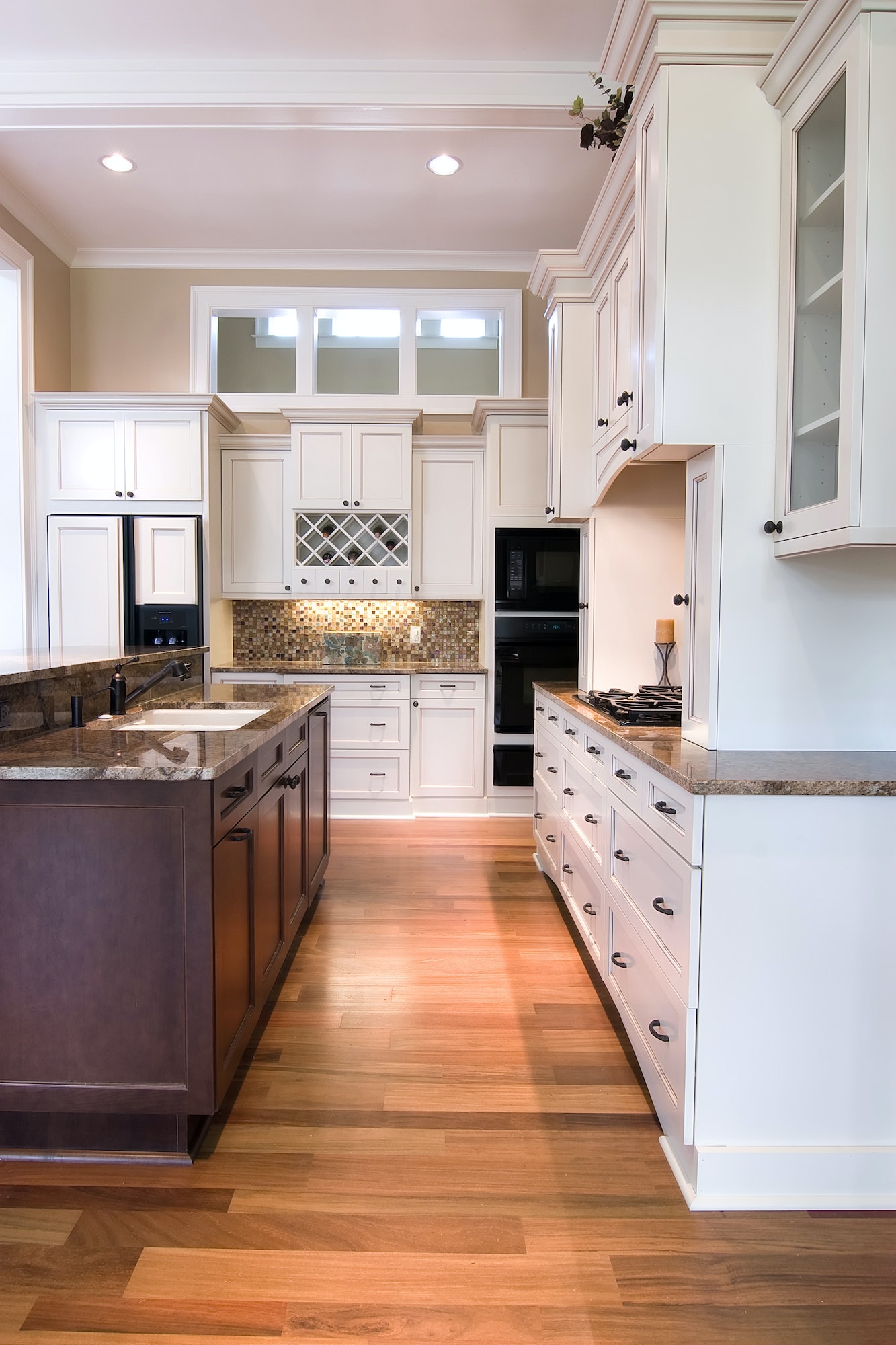 The Best Types of Trim Molding for Your Kitchen - Fast Cabinet Doors